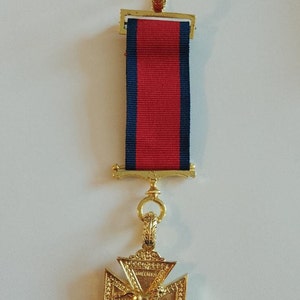 NAPOLEONIC British Peninsular War Replica Gold ARMY CROSS Medal 1813 ...