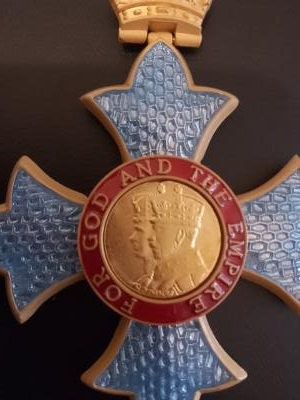 Order of the BRITISH EMPIRE CBE Neck Full Size Royal Medal - Etsy