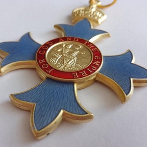 Order of the BRITISH EMPIRE CBE Neck Full Size Royal Medal - Etsy UK