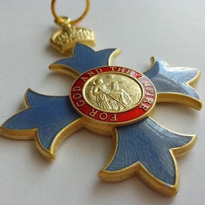 Order of the BRITISH EMPIRE CBE Neck Full Size Royal Medal - Etsy UK