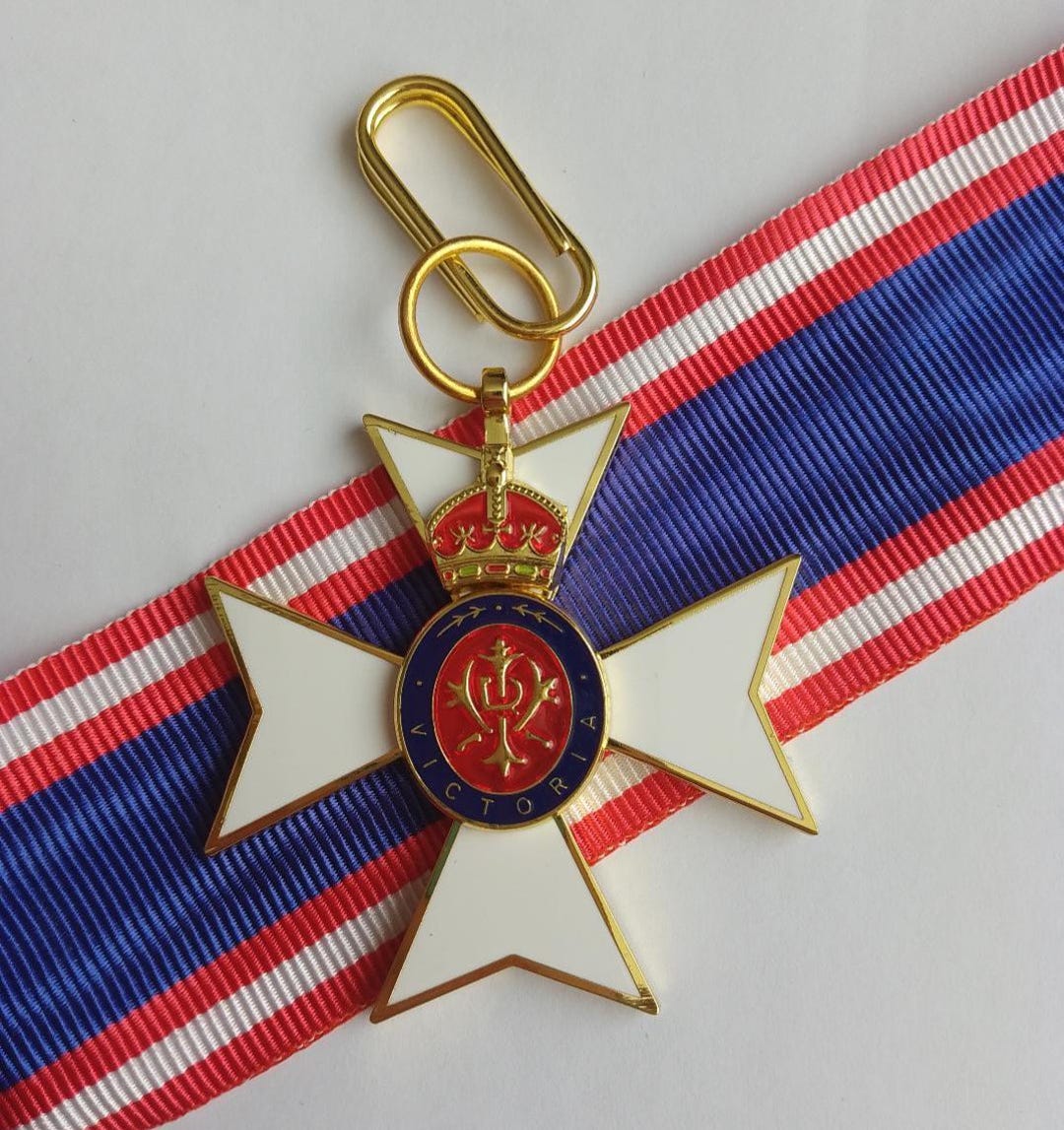 British ROYAL VICTORIAN ORDER Replica Royal Neck Medal Superior Quality ...
