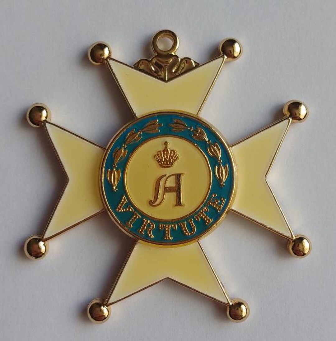 Luxembourg Order of Merit : Replica Medal Discoloured - Etsy