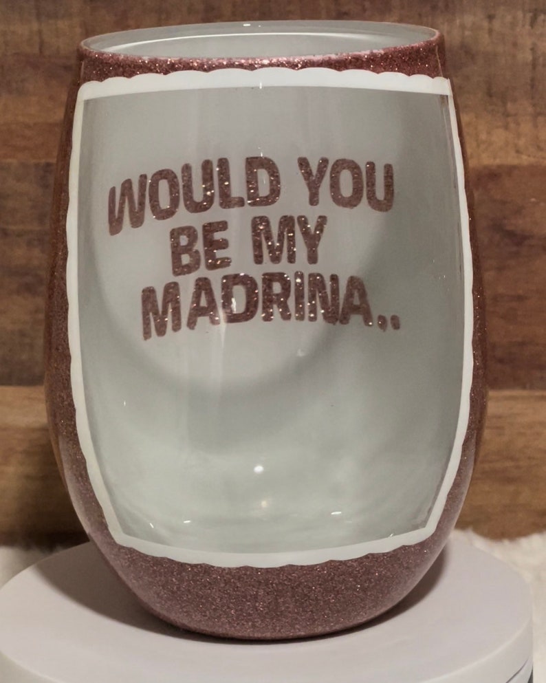 Custom Peak a Boo Wine Glass - Etsy