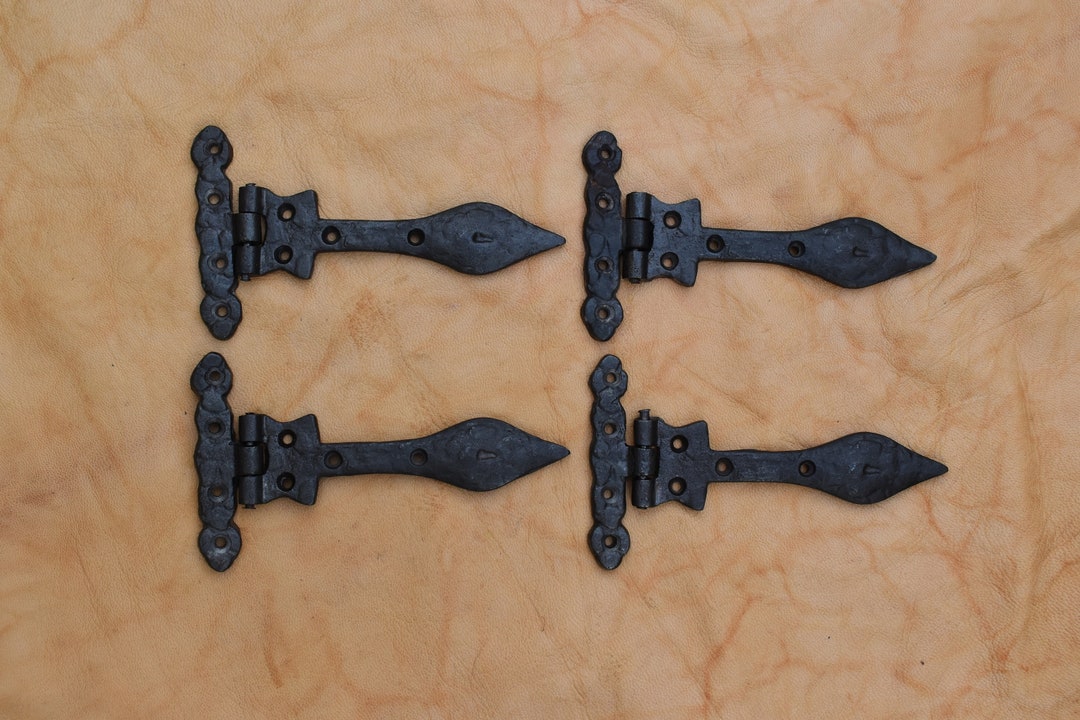 Handmade Iron Hinges Head Burn Rusty Vintage Cast Iron Door Gate Hinges ...