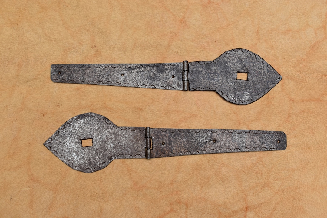 Handmade Iron Hinges Head Burn Rusty Hardware Vintage Iron Door Gate ...