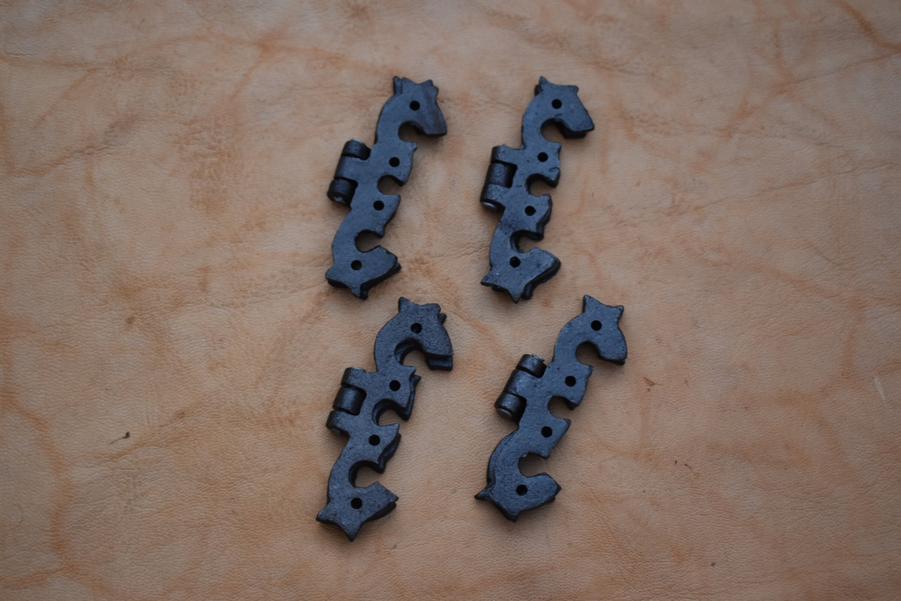 Vintage Cast Iron Door Gate Hinges Handmade Iron Head Burn Rusty Hinges ...