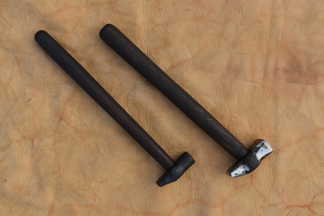 Vintage Iron Carpentry Woodworking Blacksmith Wood Handle Hammer Tool 2 ...