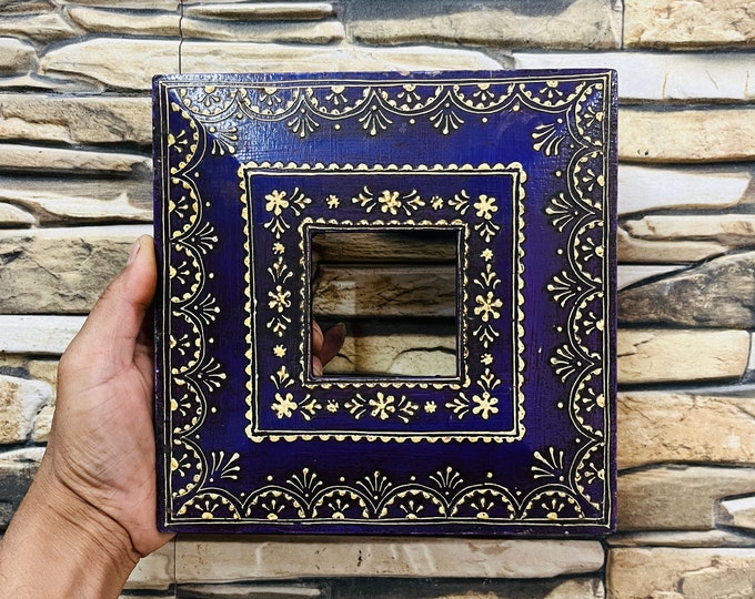 Vintage Old Style Photo Frame Vintage Wood Hand Painted in Purple Color ...