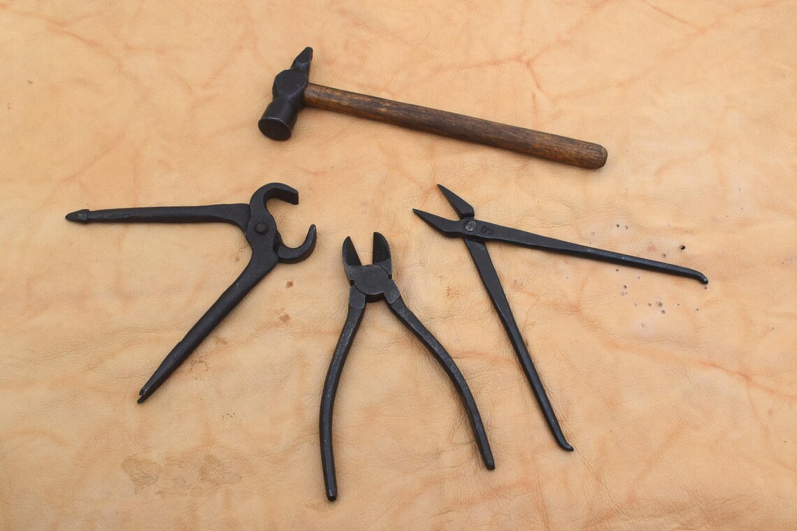 Blacksmith Handmade Iron Hammer and Nippers Wood Working Tinsmith Tool ...