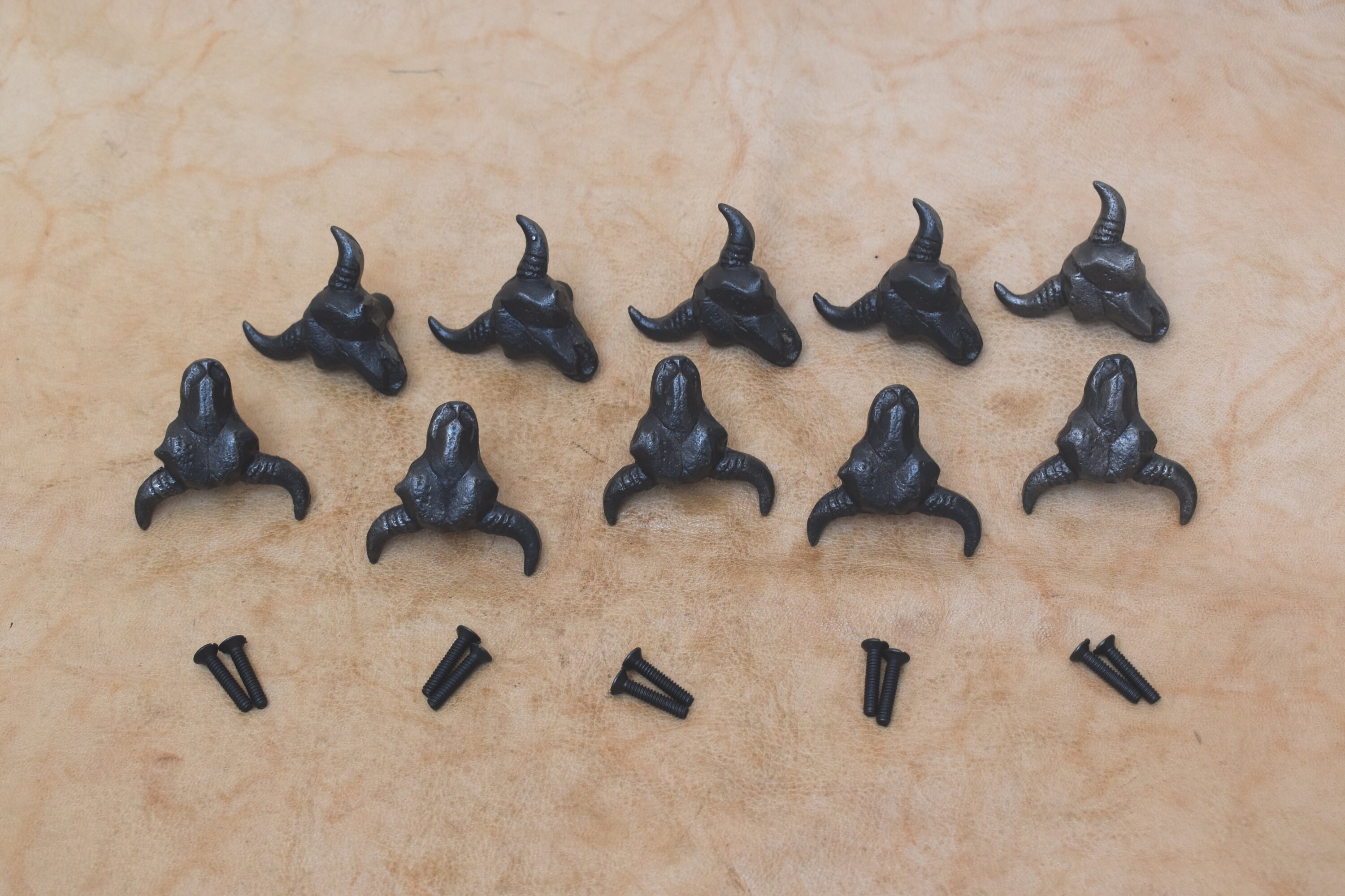 Vintage Type Cast Iron Cow Face Shape Knob Drawer Handle Cupboard Knobs ...
