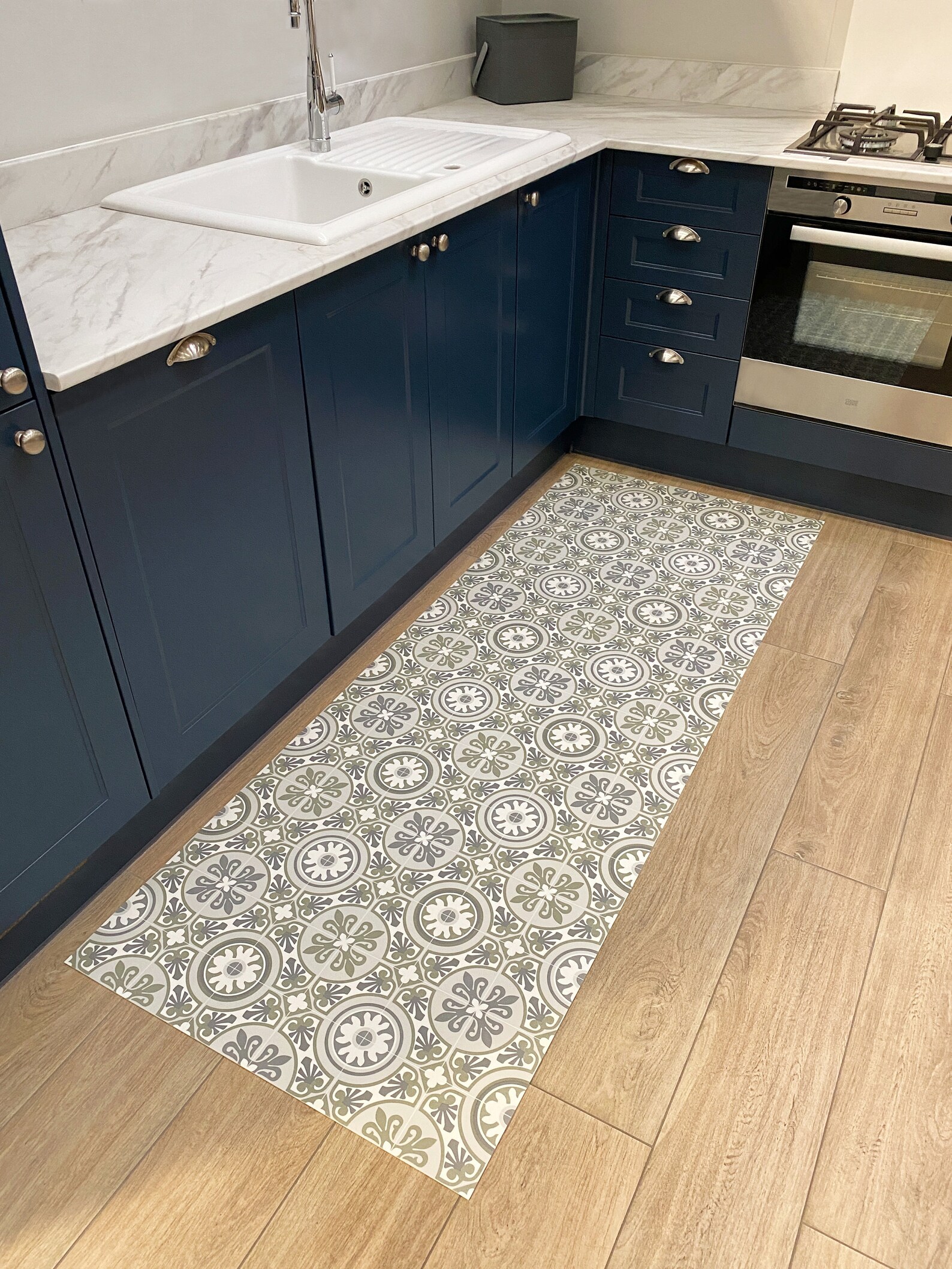 Vinyl Floor Mat in Spanish Tile Design, Kitchen Runner Rug, Green ...