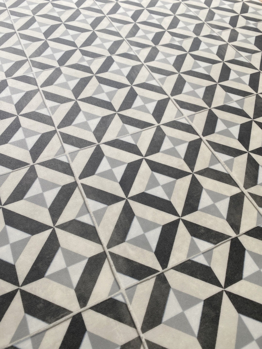Cushioned Kitchen Floor Mat in Geometric Tile Pattern, Grey Vinyl ...
