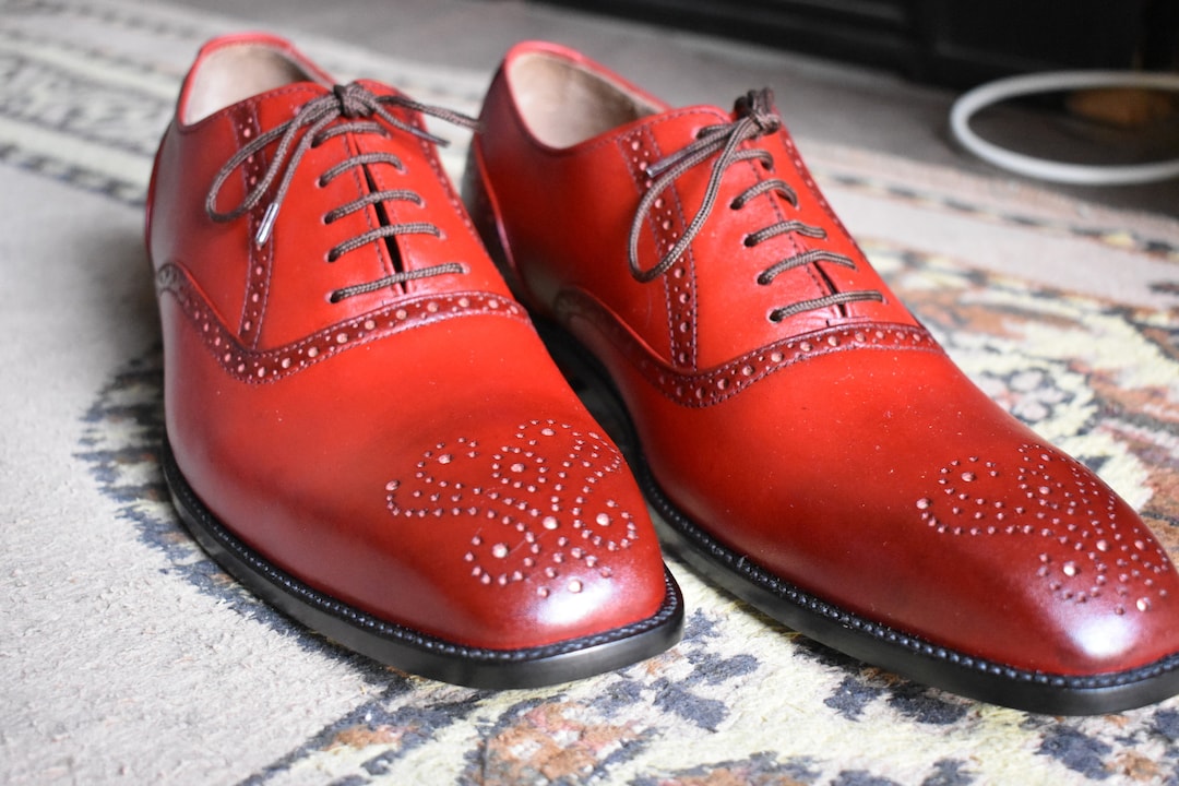 Men's Handmade Red Leather Skin Beautiful Wholecut Brogue Lace up ...