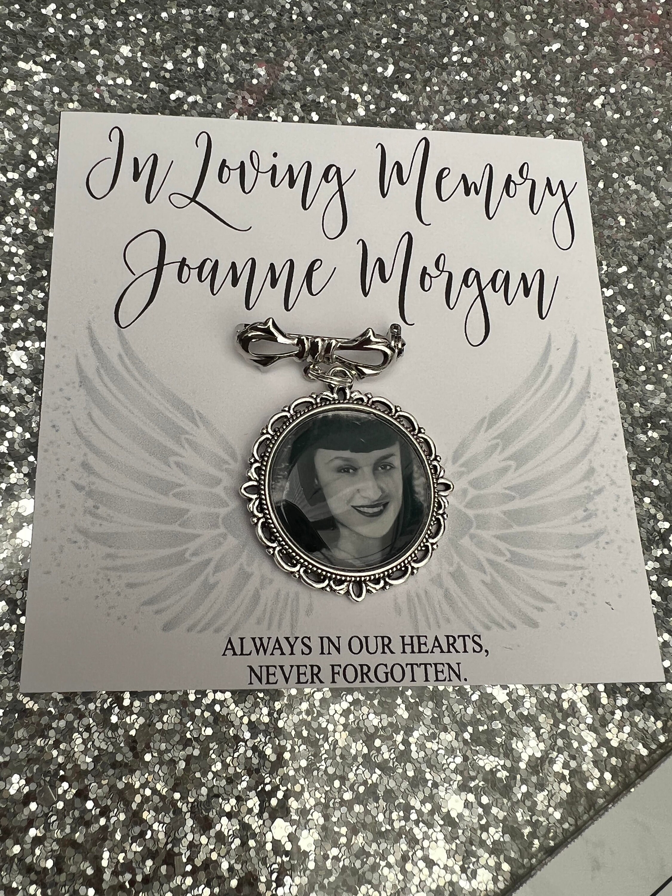 In Loving Memory Personalised Memorial Photo Bow Pin - Etsy