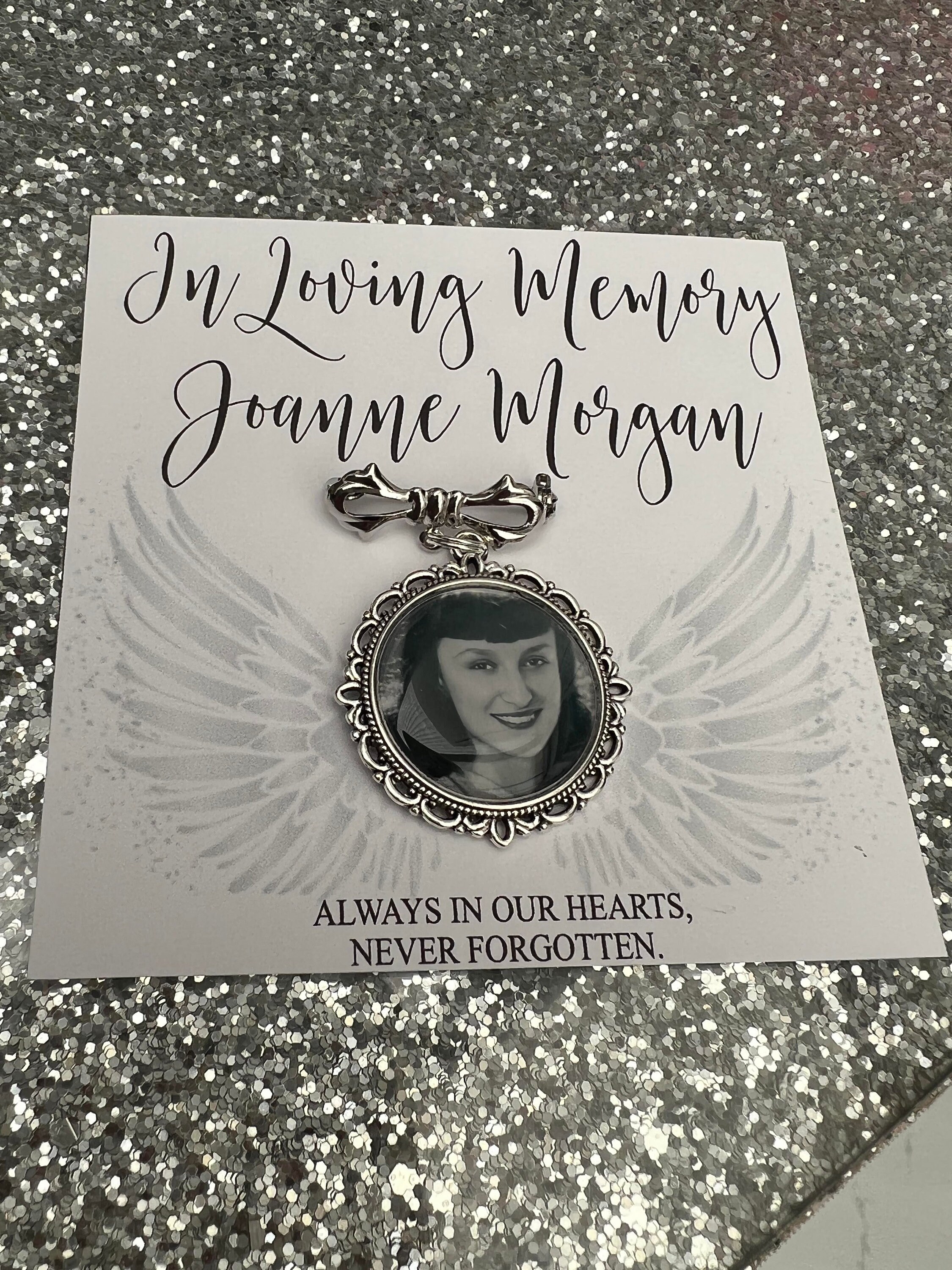In Loving Memory Personalised Memorial Photo Bow Pin - Etsy