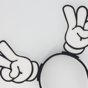 3D Mickey Peace Hands - Etsy