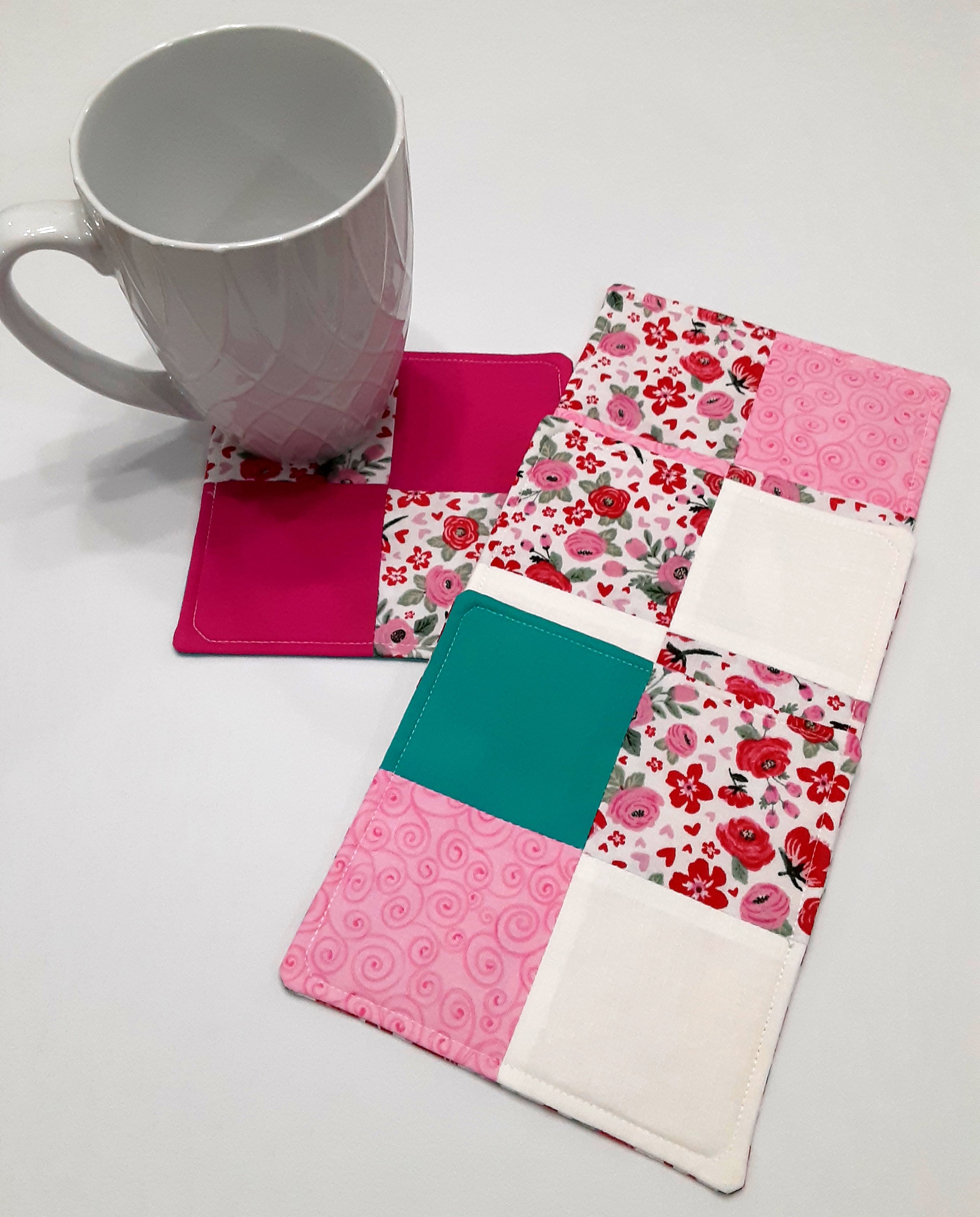 Set of 4 Quilted Fabric Coasters Kitchen & Dining Home & Living etna.com.pe