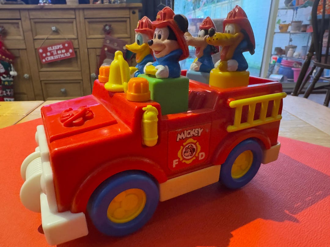 1989 Vintage Disney Mickey Mouse Fire Truck by Mattel. - Etsy