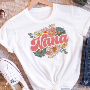 Retro Floral Nana, Retro Hippie Flowers, Nana PNG Sublimation PNG, Vintage Nana, Nana ...