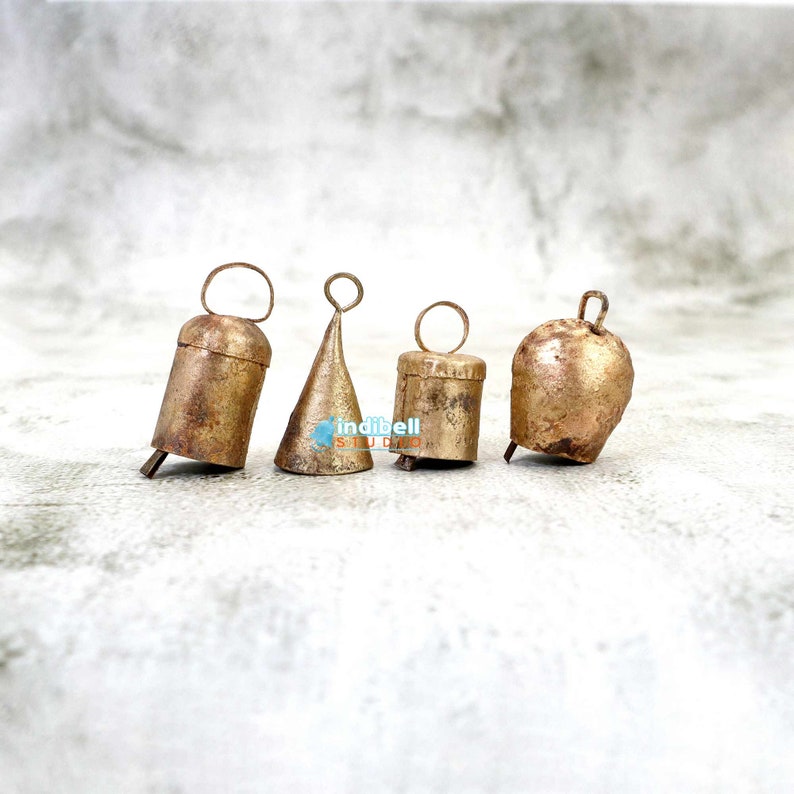 32 for 32 HOLIDAY Mix Rustic Cow Bells for Christmas Decor Craft Bells ...