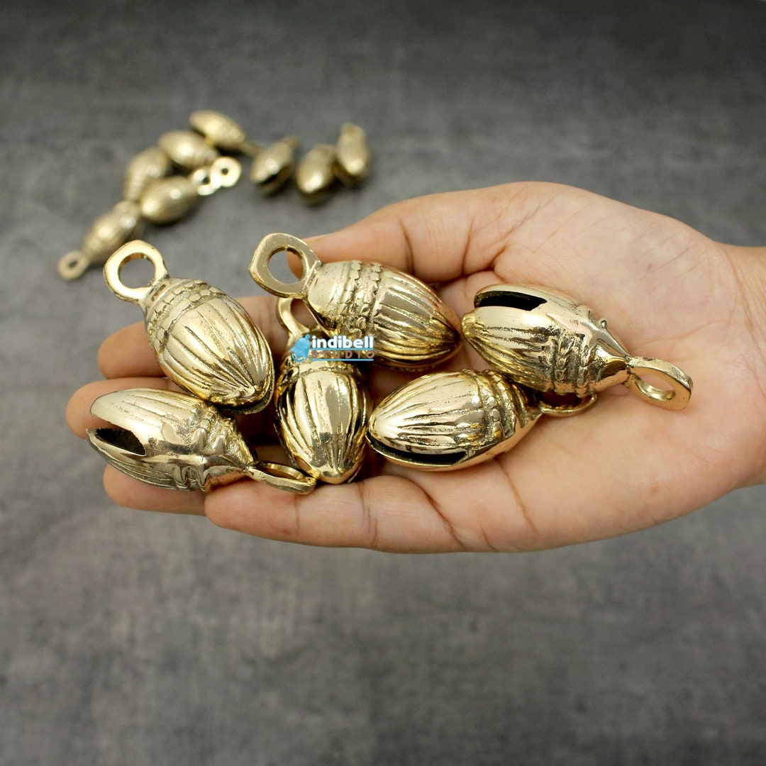 10 Heirloom Brass Sleigh Bells Charms, Gold Christmas Craft Bell Charms ...