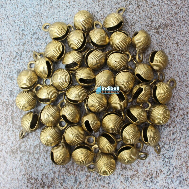24 Brass Loud Cat Ghungroo Sleigh Bells Round Heavy Brass - Etsy