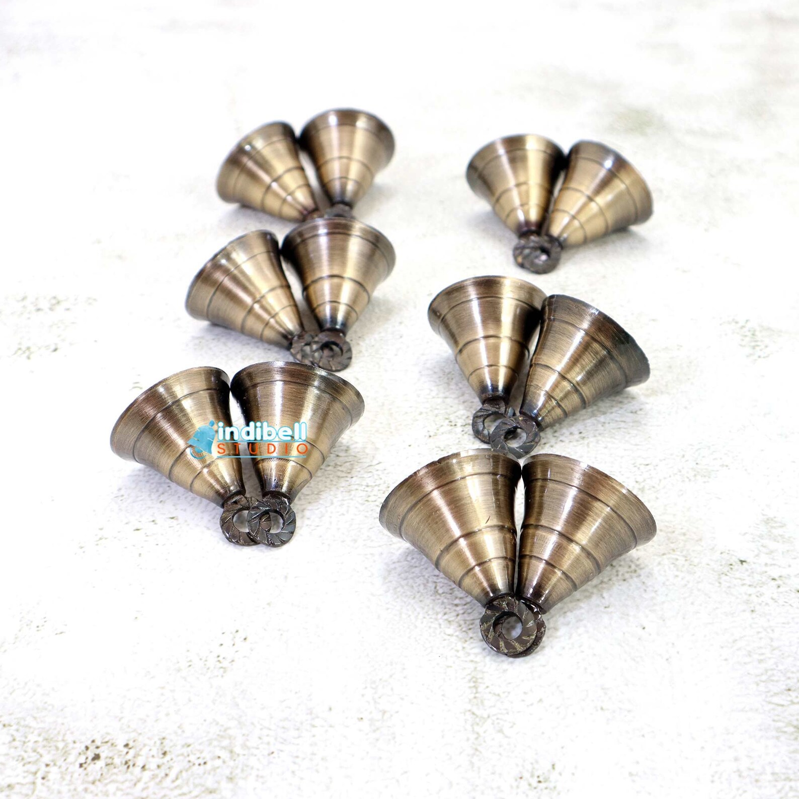 Tanjori Antique Brass Temple Bells, Vintage Indian Pooja Mandir Decor ...