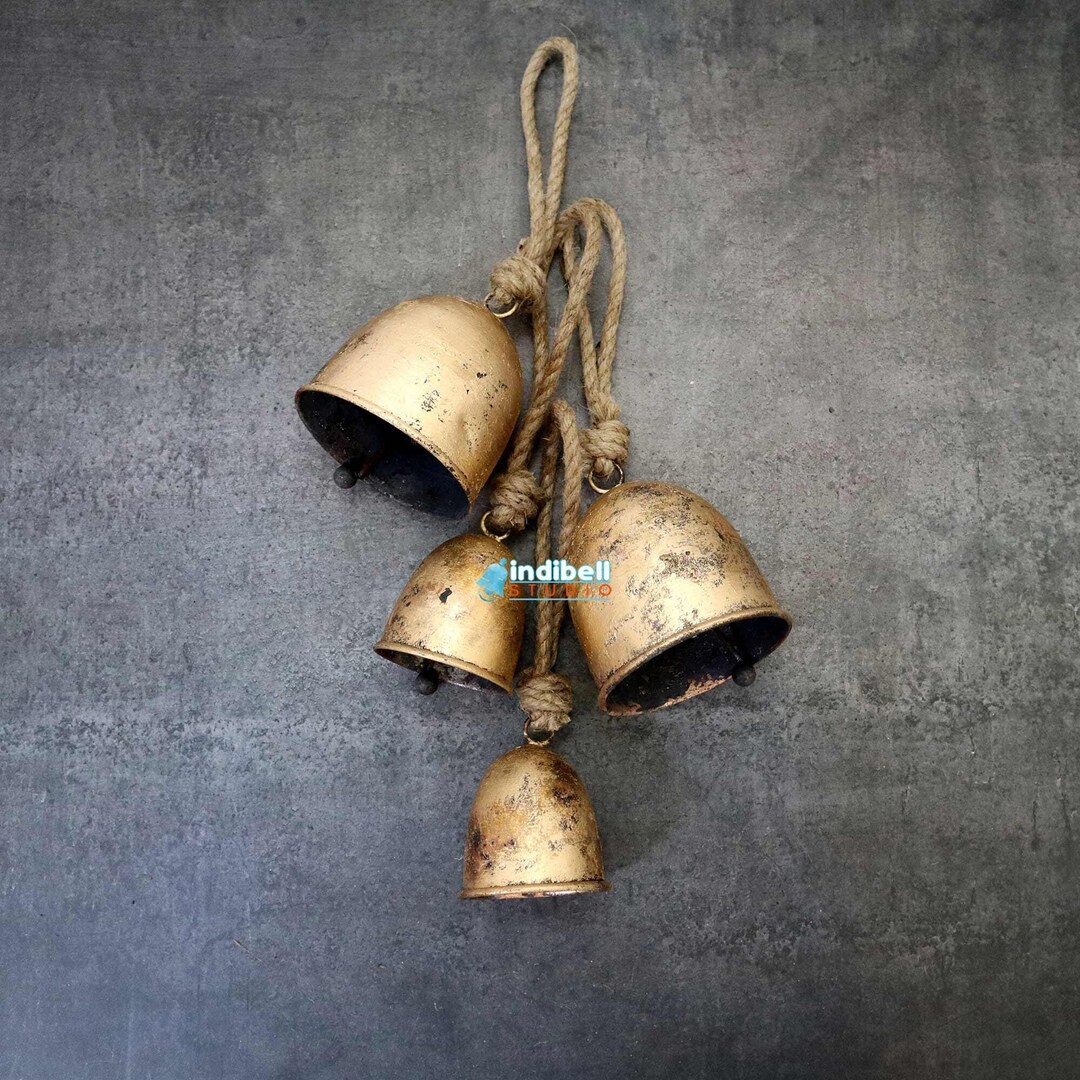 Front Door Wreath Decor Rustic Bells for Home Apartment, Basilica ...