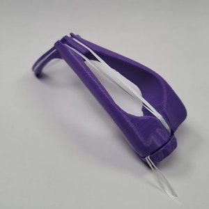 Reusable Floss Pick | Eco Friendly | Refillable With Any Floss - Etsy