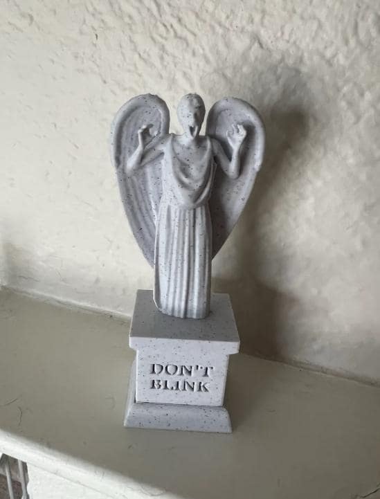 Weeping Angel Doctor Who Statue