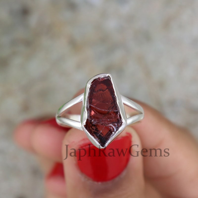 Raw Garnet Gemstone Ring - Etsy