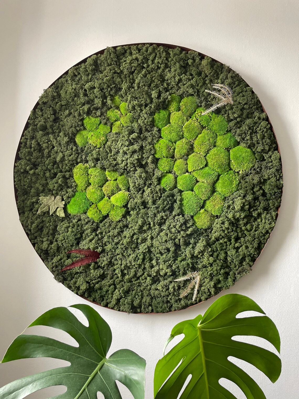 Großes Moosbild rund Ø 130 cm mit konserviertem Kugelmoos und ...