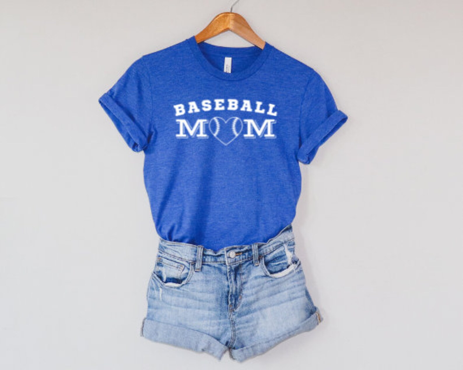 Baseball Mom Shirt | T-shirt for Baseball Moms | Team Mom Gift | Gifts ...