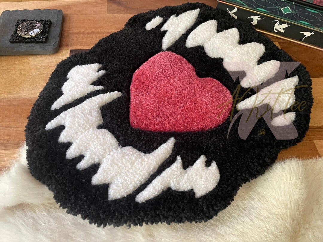 Fang Heart Rug || Bookish Themed Home Decor || Spicy Book Rugs - Etsy
