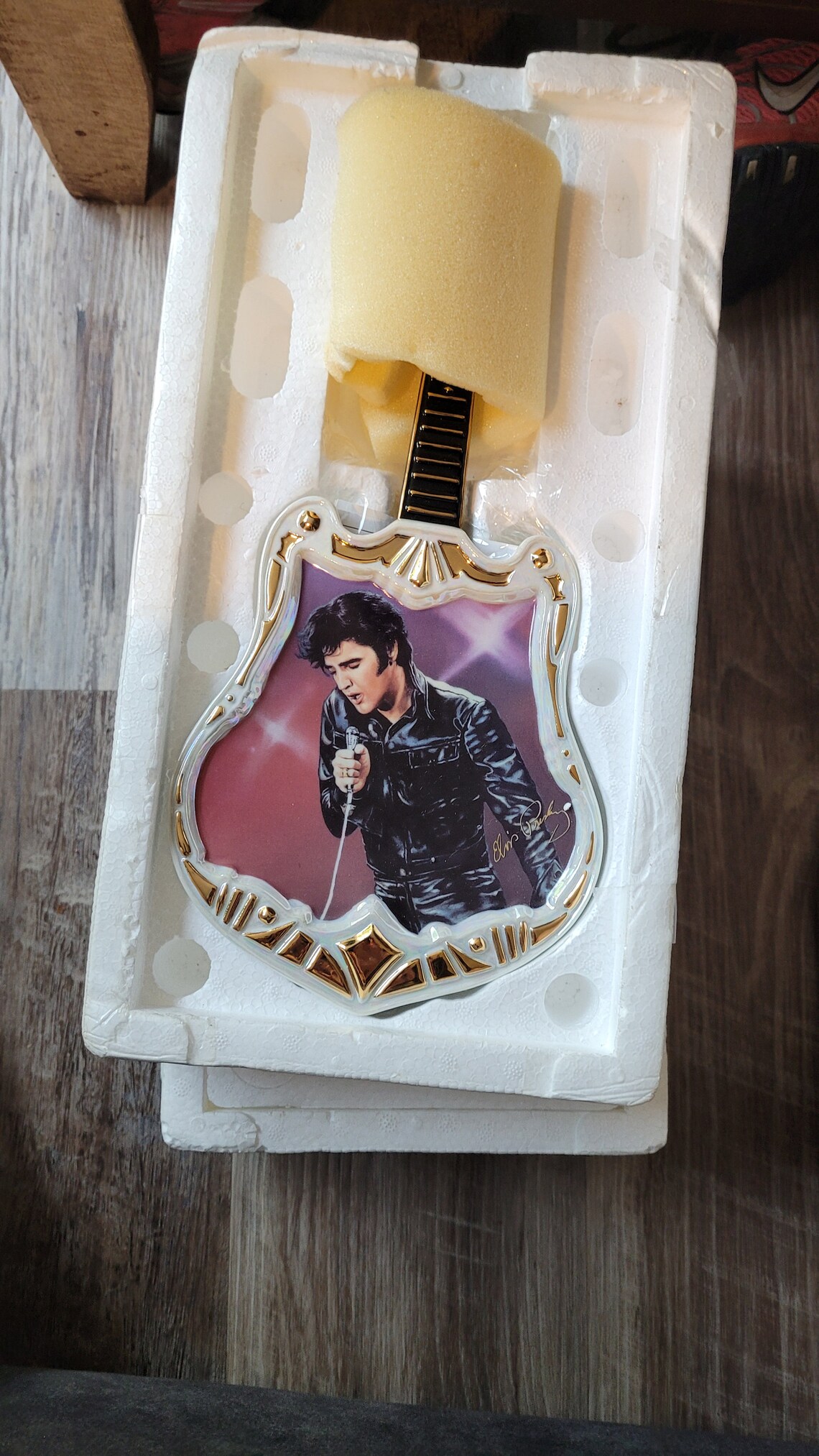2001 1975 the Spirit Guitar Elvis Rock N Roll #1711 - Etsy
