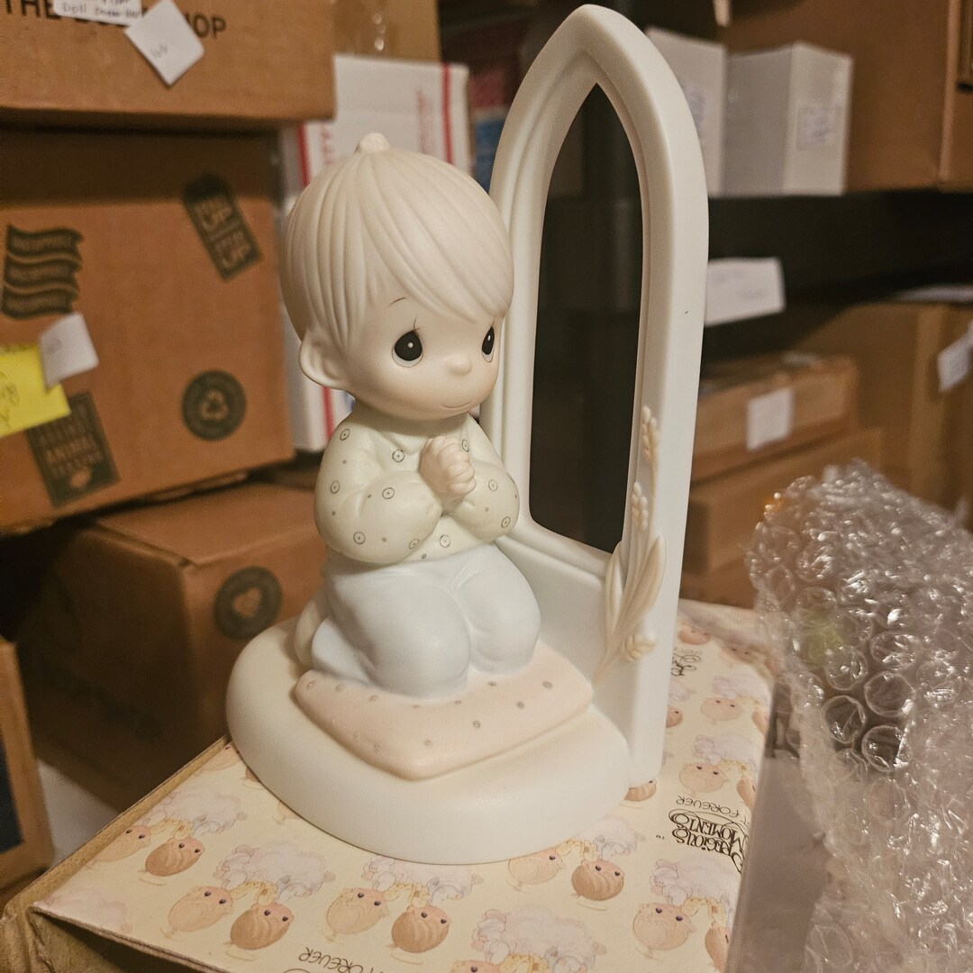 Vintage 1985 Precious Moments Figurine Worship the Lord #1611 - Etsy