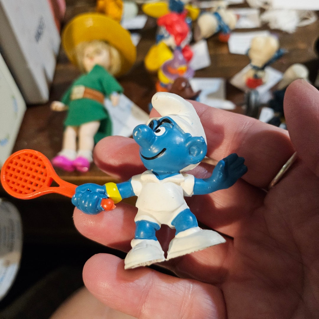Antique 1984 Smurf Tennis Player #971 Box 7 - Etsy