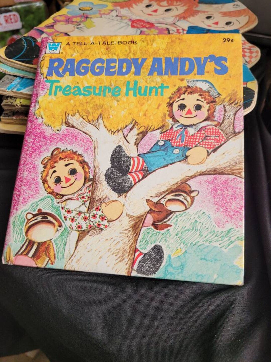 Vintage 1973 Raggedy Ann and Andy Treasure Hunt Book #1147 Bookshelf - Etsy