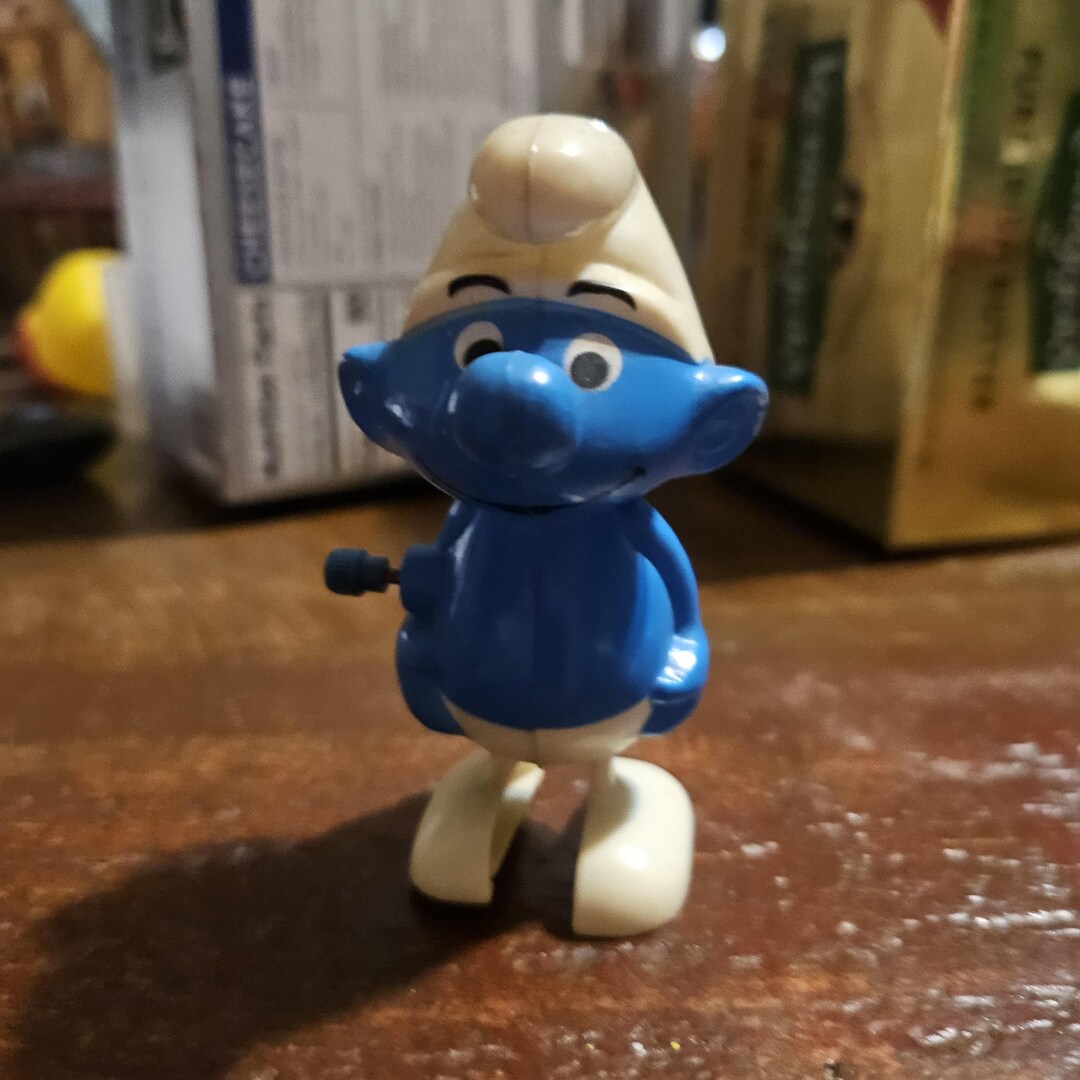 Antique 1980s Smurf Walker Wind up #2632 - Etsy