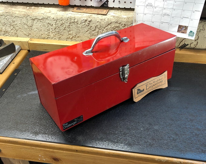 Challenger X19 Tool Box by Disston With Tray - Etsy