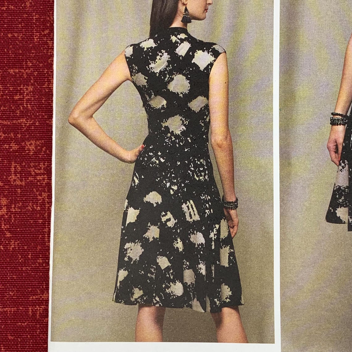Vogue Patterns Tracy Reese New York V1584 Lined Dress Close Fitting ...