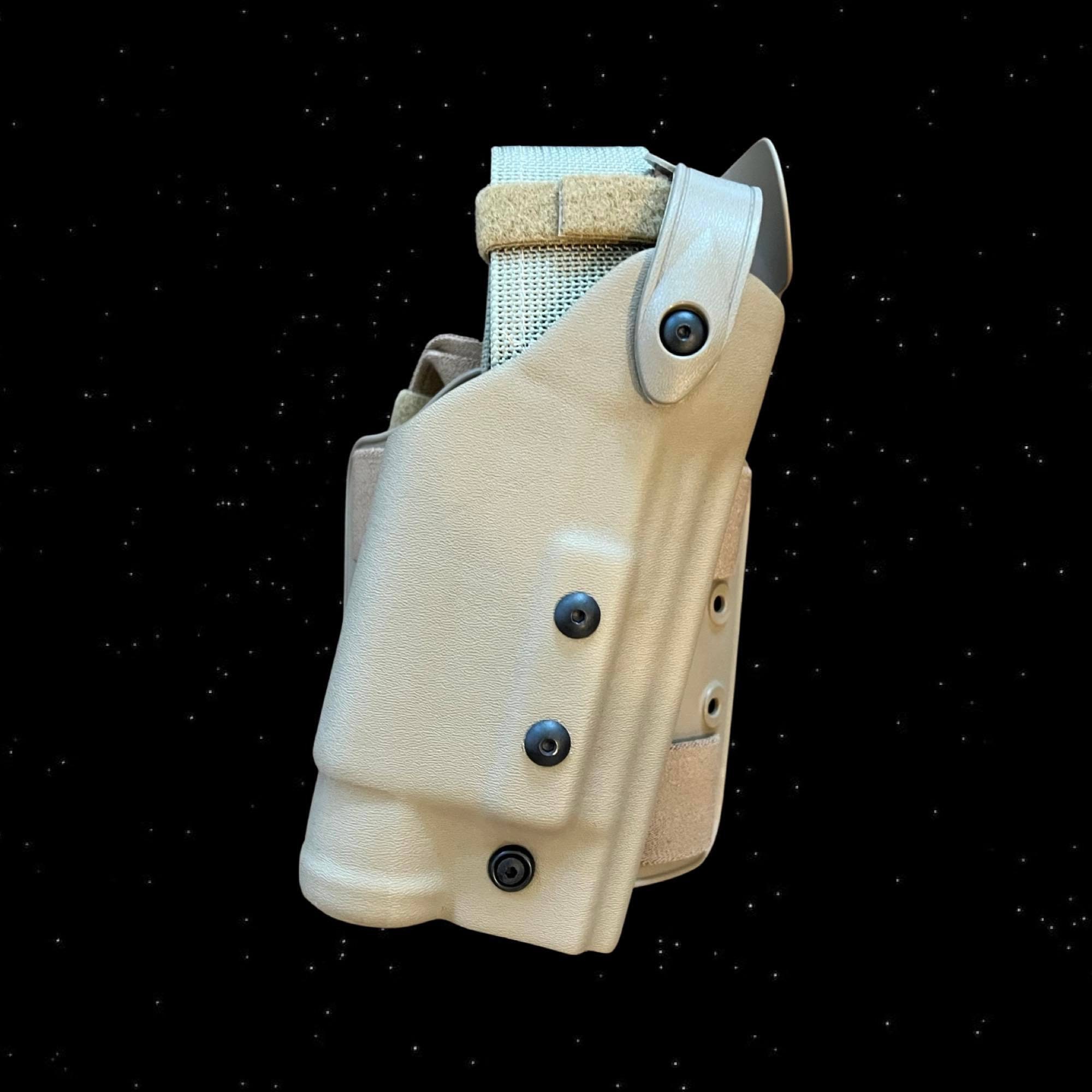 Resident Evil 4 Remake Leon Kennedy Cosplay Thigh Holster - Etsy Australia