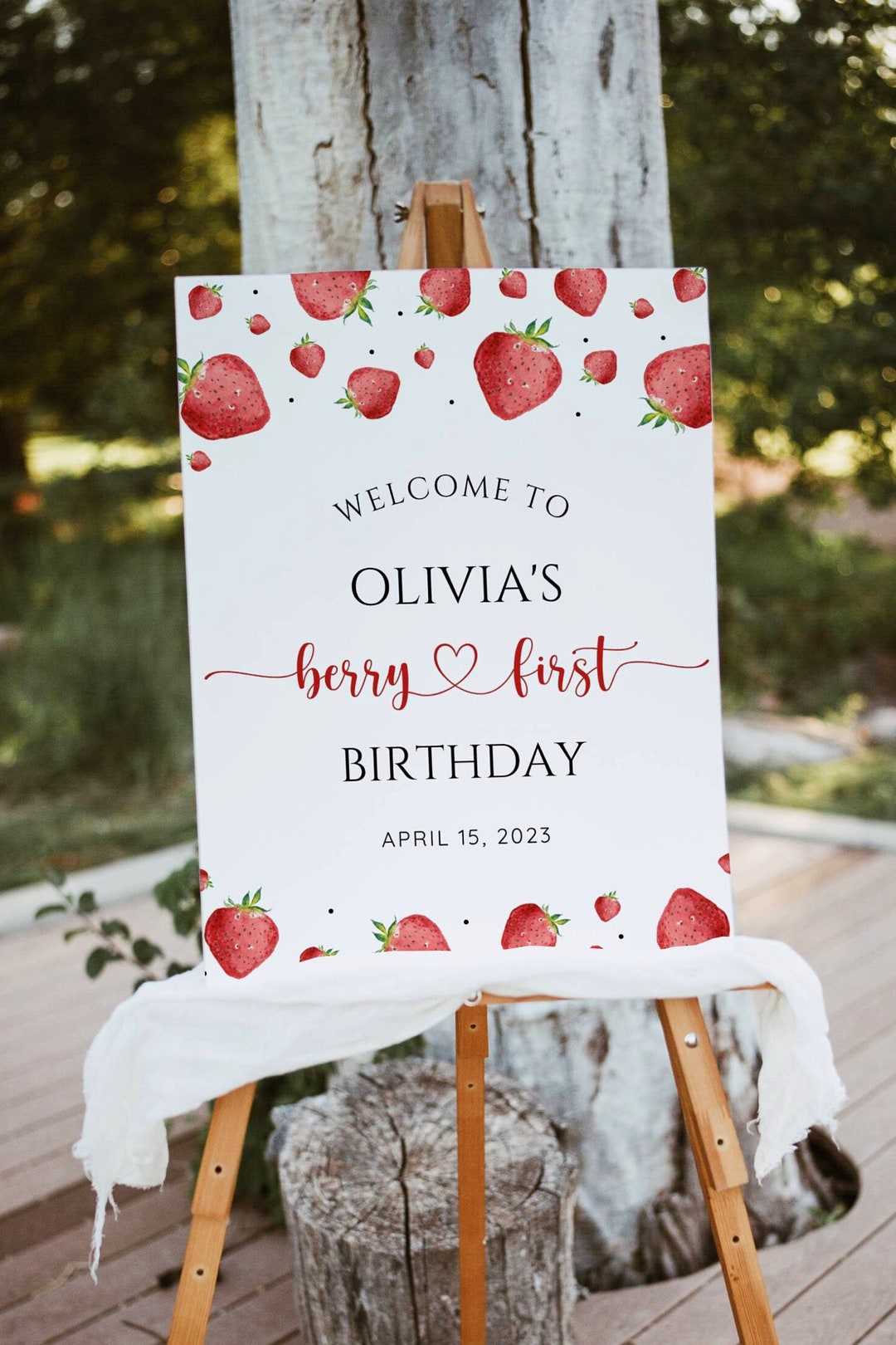 Berry First Birthday Welcome Sign, Modern Strawberry Birthday 1st ...