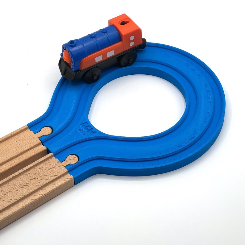 Railmate LOOP – 180 Loop Track Piece for Wooden Train Sets | Brio IKEA Melissa&doug Wooden ...