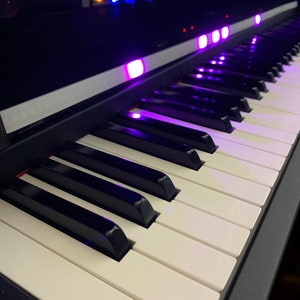 I-piano LED Visualizer | Self-tutor | Reactive Key-lights | for Pianos ...