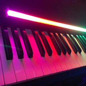 I-piano LED Visualizer | Lighted-key | Reactive Midivisualizer | Model ...