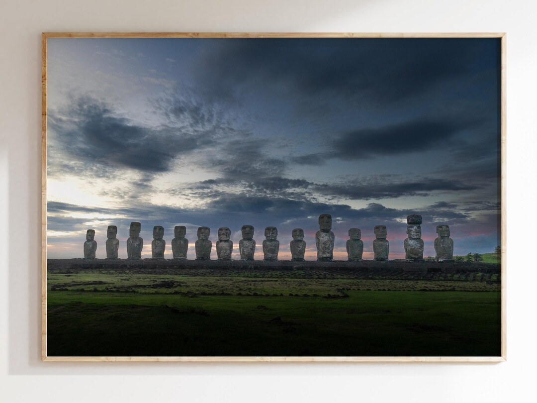 Legends of Rapa Nui, the Majestic 15 Moai Wall Decor - Etsy