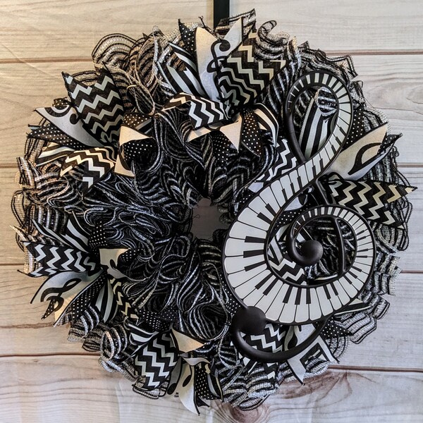 Musical Notes Wreath - Etsy