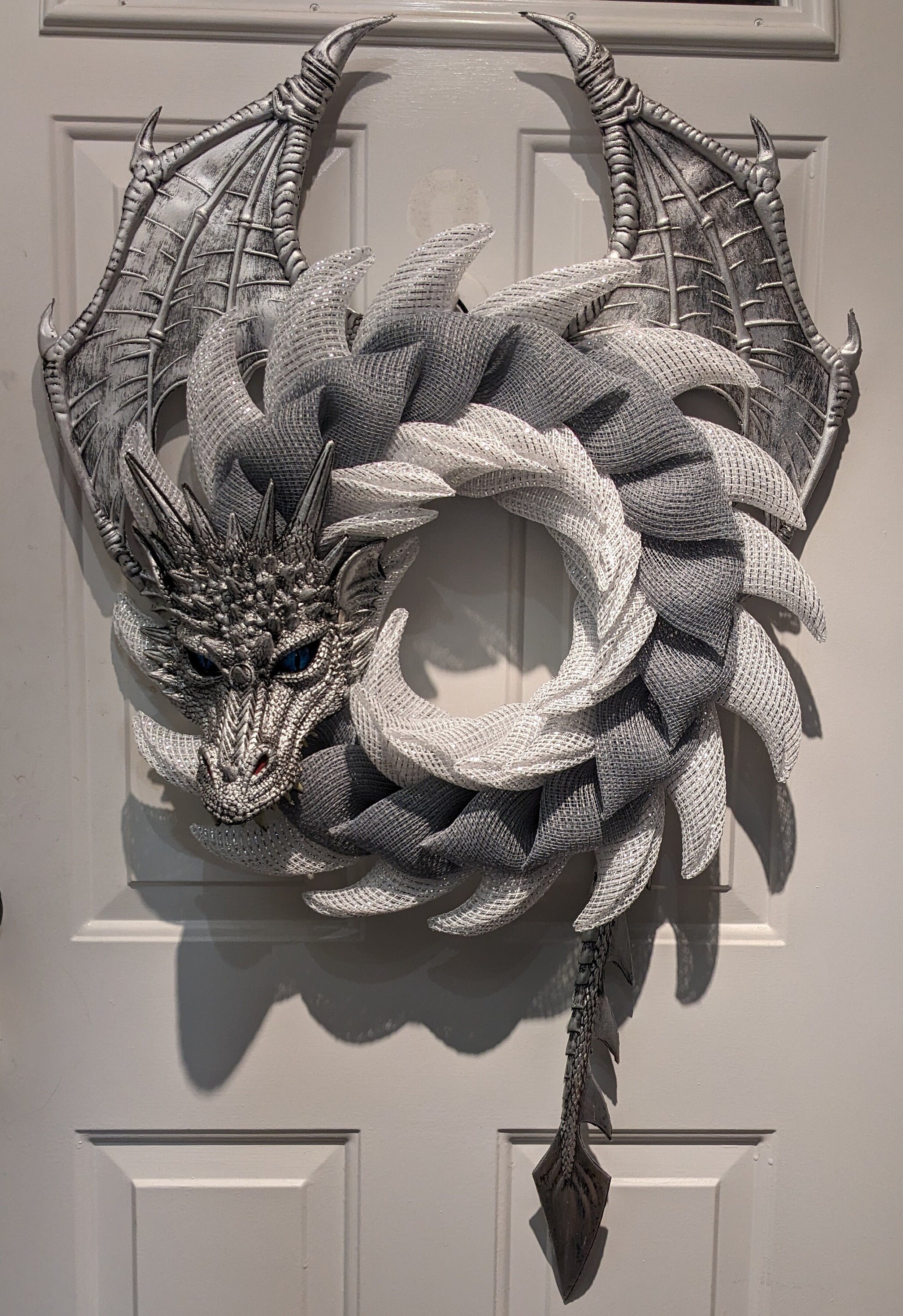White Silver Ice Dragon Wreath With Wings and Tail - Etsy