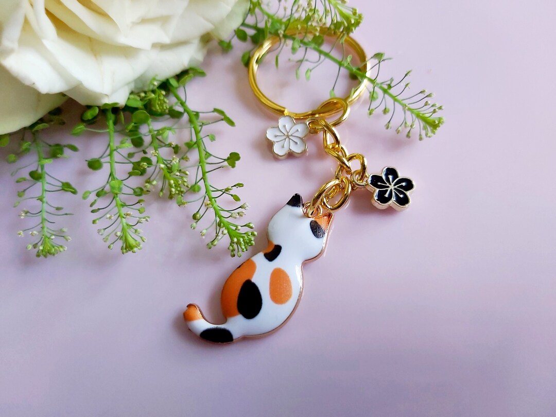 Calico Flower Cat Keyring: Feline Floral Keychain, Black and White ...